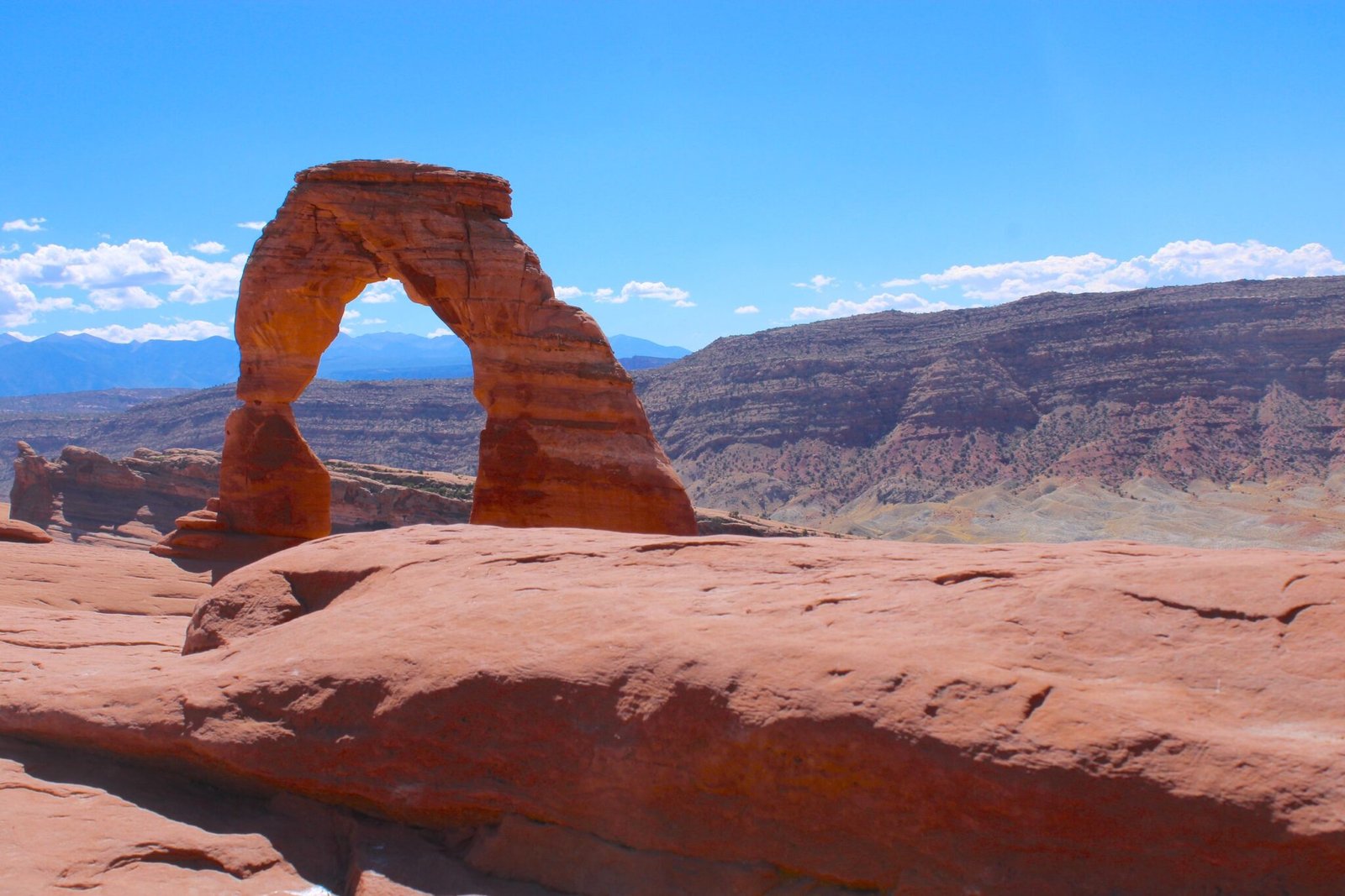 How to Visit Delicate Arch in Arches National Park - TRAVEL WITH MIKE & DEE